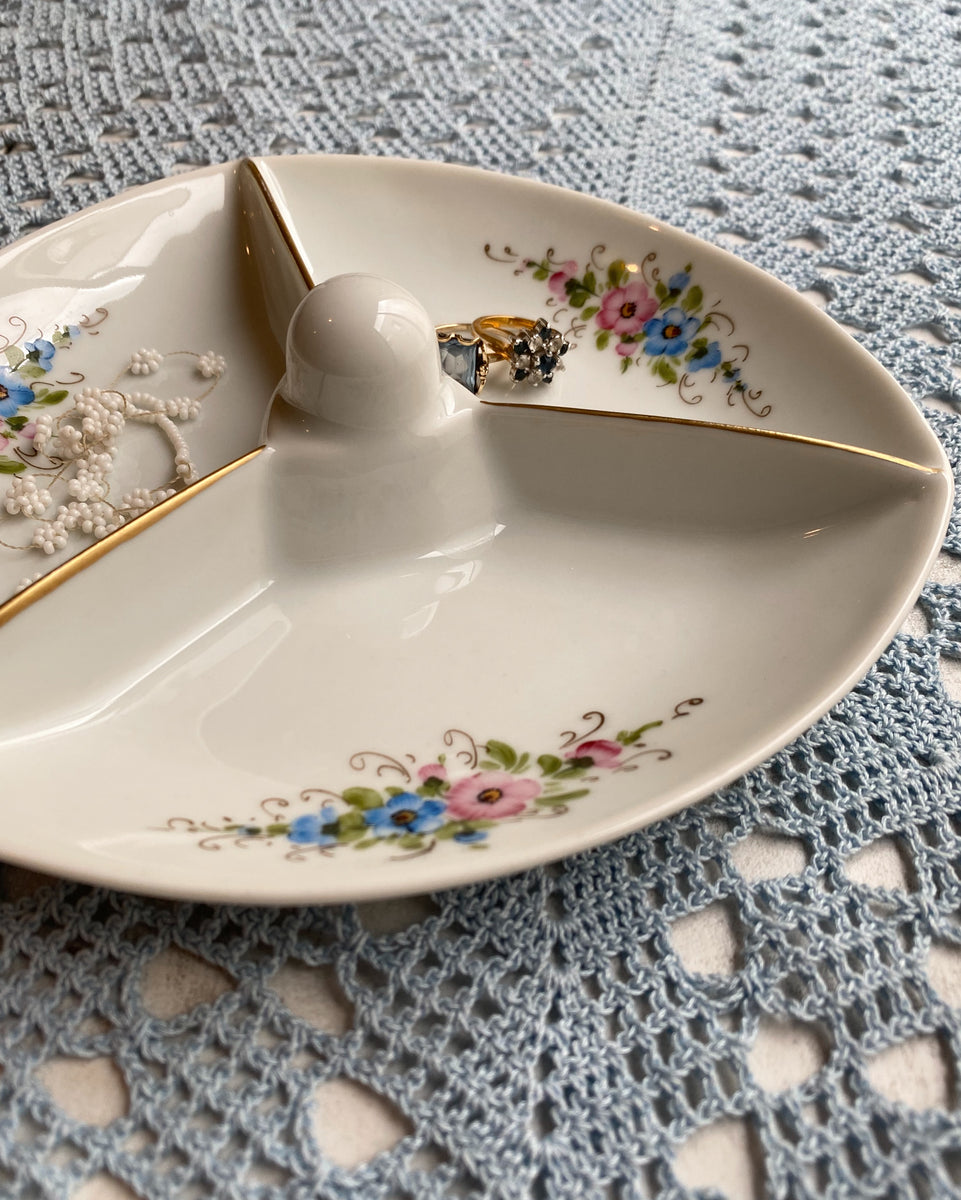 Flower Catch All – The Gentle Witch