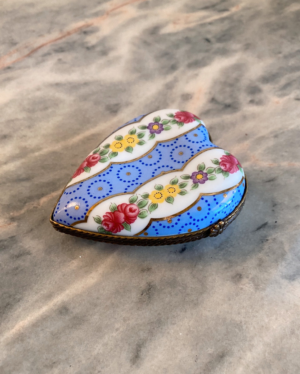 Purple Heart Locket Box – The Gentle Witch